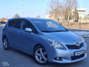 Toyota Verso 2011 Šilutė, ar dzinēja tilpumu 2.20 L un nobraukumu 202 tūkst. km par 5000 €, foto 3 vietnē AUTOMOTO.COM.LV