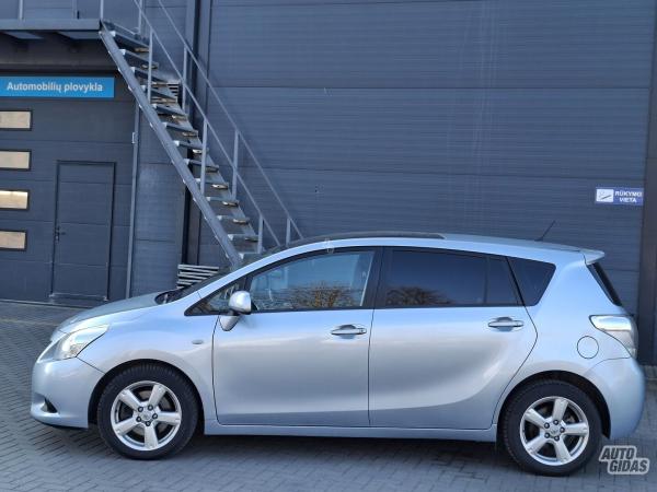 Toyota Verso 2011 Šilutė, ar dzinēja tilpumu 2.20 L un nobraukumu 202 tūkst. km par 5000 €, foto 5 vietnē AUTOMOTO.COM.LV