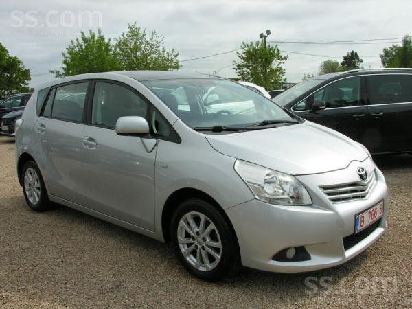 Toyota Verso 2011 Rīga, ar dzinēja tilpumu 2.00 L un nobraukumu 0 tūkst. km par 4950 €, foto 2 vietnē AUTOMOTO.COM.LV
