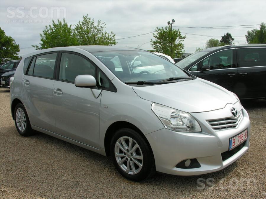 Тойота Версо 2011 в Рига, объемом двигателя 2.00 л и пробегом 0 тыс. км за 4950 €, фото 3 на AUTOMOTO.COM.LV