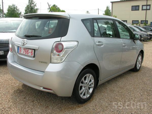Toyota Verso 2011 Rīga, ar dzinēja tilpumu 2.00 L un nobraukumu 0 tūkst. km par 4950 €, foto 3 vietnē AUTOMOTO.COM.LV
