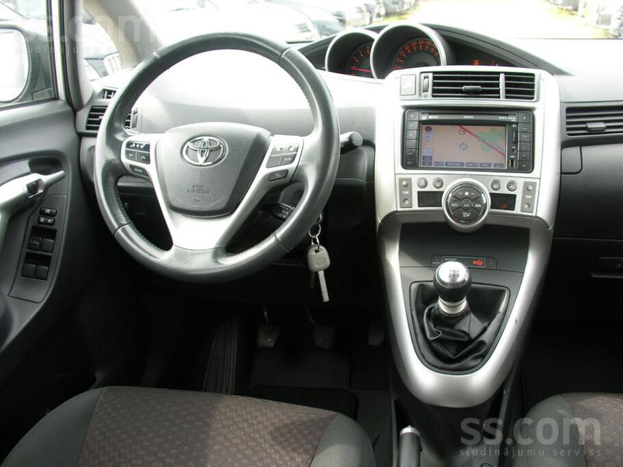 Тойота Версо 2011 в Рига, объемом двигателя 2.00 л и пробегом 0 тыс. км за 4950 €, фото 14 на AUTOMOTO.COM.LV
