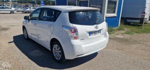Toyota Verso 2011 in Vilnius, with an engine capacity of 2.00 L and mileage of 236 thousand km for 4670 €, photo 5 on AUTOMOTO.COM.LV