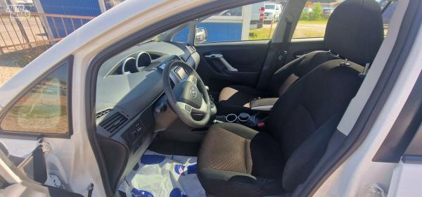 Toyota Verso 2011 Viļņa, ar dzinēja tilpumu 2.00 L un nobraukumu 236 tūkst. km par 4670 €, foto 6 vietnē AUTOMOTO.COM.LV
