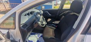 Toyota Verso 2011 in Vilnius, with an engine capacity of 2.00 L and mileage of 236 thousand km for 4670 €, photo 7 on AUTOMOTO.COM.LV