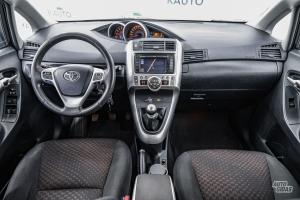 Toyota Verso 2011 in Kaunas, with an engine capacity of 2.00 L and mileage of 262 thousand km for 5490 €, photo 9 on AUTOMOTO.COM.LV