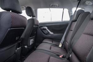 Toyota Verso 2011 in Kaunas, with an engine capacity of 2.00 L and mileage of 262 thousand km for 5490 €, photo 10 on AUTOMOTO.COM.LV