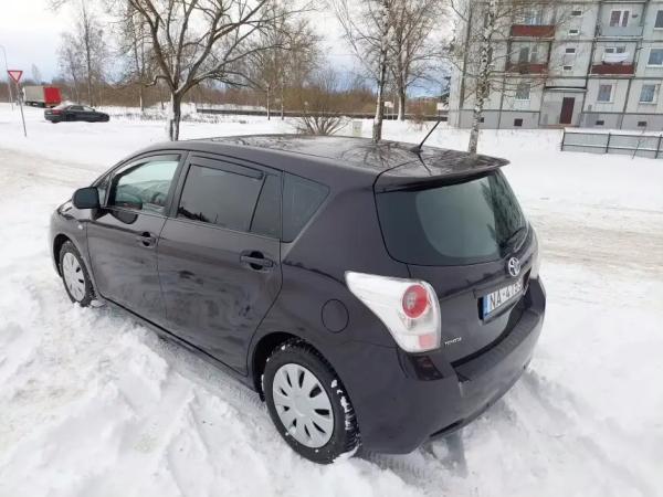 Тойота Версо 2011 в Екабпилс, объемом двигателя 2.20 л и пробегом 234 тыс. км за 6700 €, фото 8 на AUTOMOTO.COM.LV