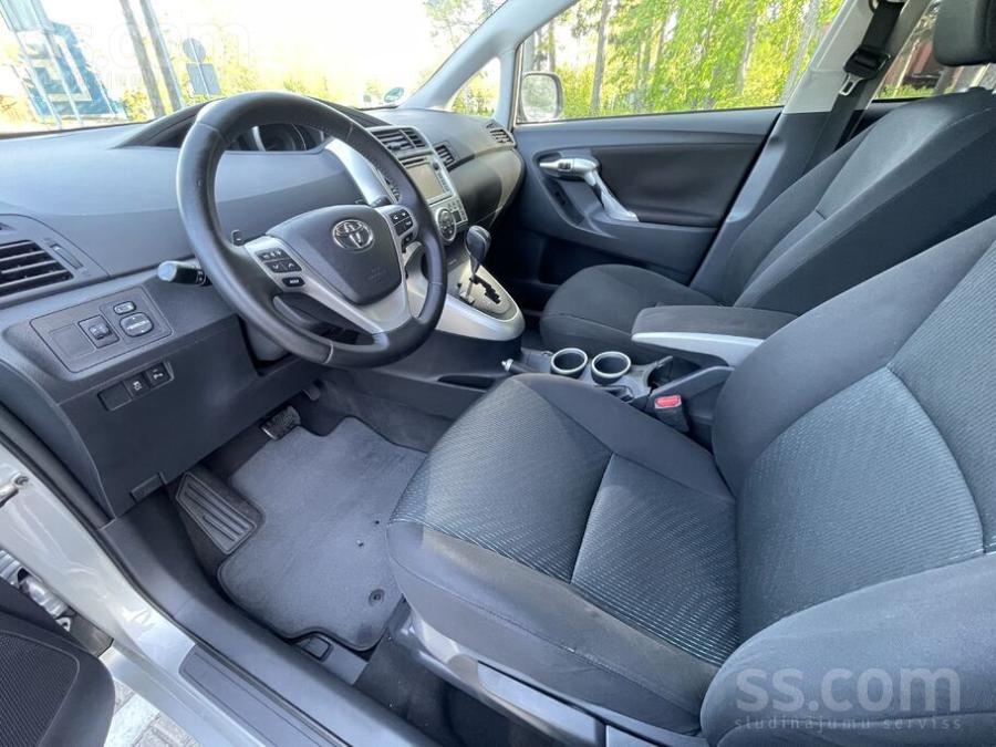 Toyota Verso 2012 Jūrmala, ar dzinēja tilpumu 2.20 L un nobraukumu 0 tūkst. km par 5350 €, foto 25 vietnē AUTOMOTO.COM.LV