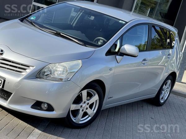 Toyota Verso 2012 Jūrmala, ar dzinēja tilpumu 2.20 L un nobraukumu 0 tūkst. km par 5350 €, foto 9 vietnē AUTOMOTO.COM.LV