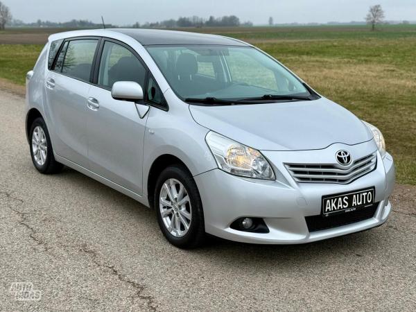Toyota Verso 2012 Vilkaviškis, ar dzinēja tilpumu 1.80 L un nobraukumu 262 tūkst. km par 5300 €, foto 2 vietnē AUTOMOTO.COM.LV