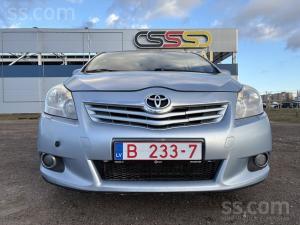 Toyota Verso 2012 Daugavpils, ar dzinēja tilpumu 2.00 L un nobraukumu 271 tūkst. km par 5950 €, foto 9 vietnē AUTOMOTO.COM.LV