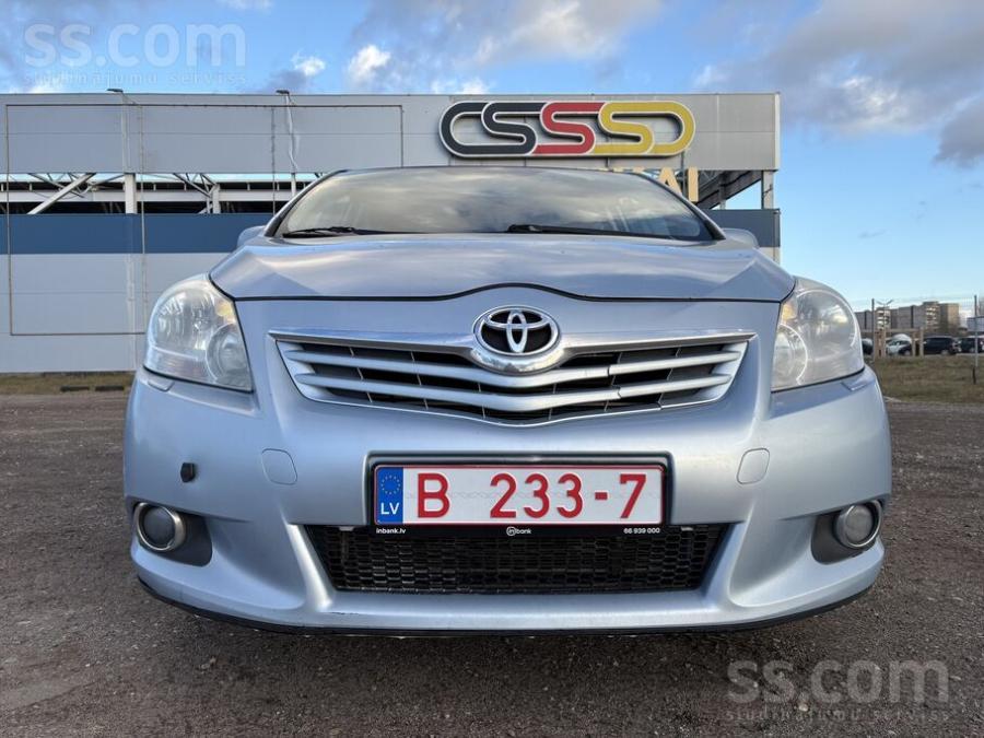 Toyota Verso 2012 Daugavpils, ar dzinēja tilpumu 2.00 L un nobraukumu 271 tūkst. km par 5950 €, foto 9 vietnē AUTOMOTO.COM.LV