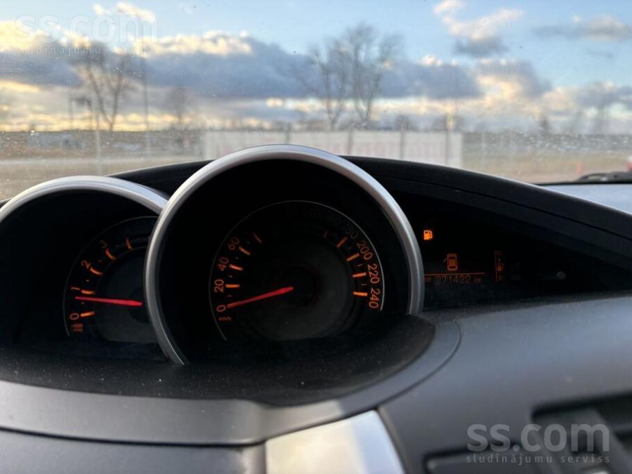 Toyota Verso 2012 Daugavpils, ar dzinēja tilpumu 2.00 L un nobraukumu 271 tūkst. km par 5950 €, foto 14 vietnē AUTOMOTO.COM.LV