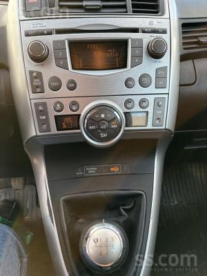 Toyota Verso 2012 Daugavpils, ar dzinēja tilpumu 2.00 L un nobraukumu 271 tūkst. km par 5950 €, foto 19 vietnē AUTOMOTO.COM.LV