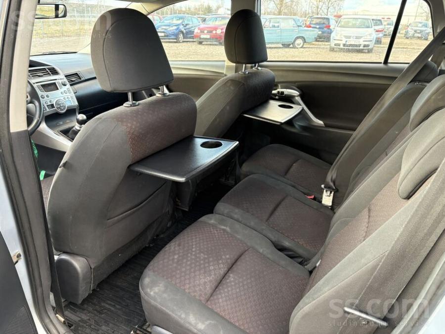 Toyota Verso 2012 Daugavpils, ar dzinēja tilpumu 2.00 L un nobraukumu 271 tūkst. km par 5950 €, foto 22 vietnē AUTOMOTO.COM.LV