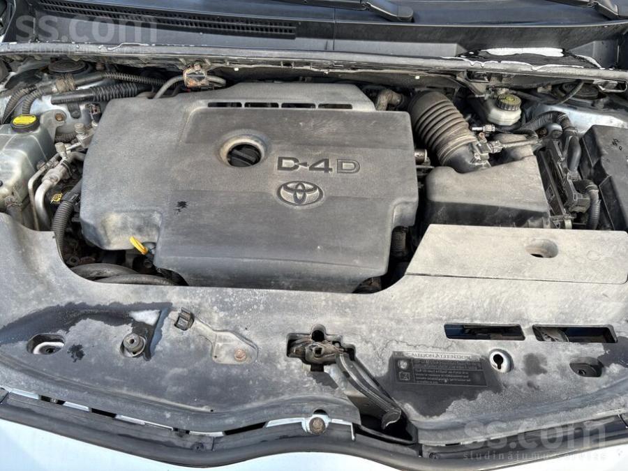 Toyota Verso 2012 Daugavpils, ar dzinēja tilpumu 2.00 L un nobraukumu 271 tūkst. km par 5950 €, foto 32 vietnē AUTOMOTO.COM.LV
