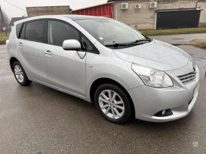 Toyota Verso 2013 Tauragė, ar dzinēja tilpumu 2.00 L un nobraukumu 137 tūkst. km par 4800 €, foto 4 vietnē AUTOMOTO.COM.LV