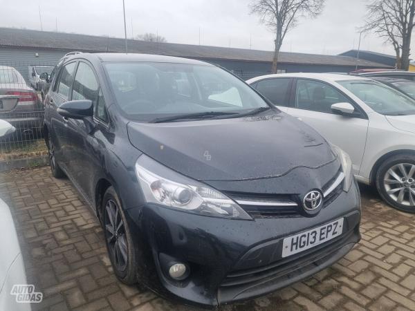 Toyota Verso 2013 Tauragė, ar dzinēja tilpumu 2.00 L un nobraukumu 200 tūkst. km par 2750 €, foto 1 vietnē AUTOMOTO.COM.LV