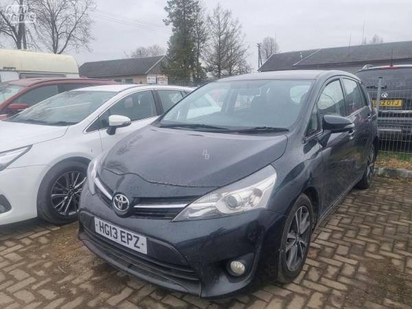 Toyota Verso 2013 Tauragė, ar dzinēja tilpumu 2.00 L un nobraukumu 200 tūkst. km par 2750 €, foto 3 vietnē AUTOMOTO.COM.LV