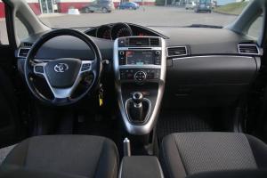 Toyota Verso 2013 in Riga, with an engine capacity of 2.00 L and mileage of 241 thousand km for 5790 €, photo 8 on AUTOMOTO.COM.LV