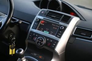 Toyota Verso 2013 in Riga, with an engine capacity of 2.00 L and mileage of 241 thousand km for 5790 €, photo 9 on AUTOMOTO.COM.LV