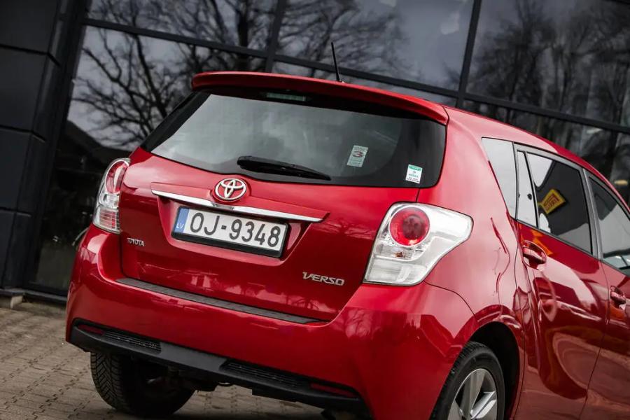 Toyota Verso 2014 Jelgava, ar dzinēja tilpumu 1.60 L un nobraukumu 195 tūkst. km par 6990 €, foto 9 vietnē AUTOMOTO.COM.LV
