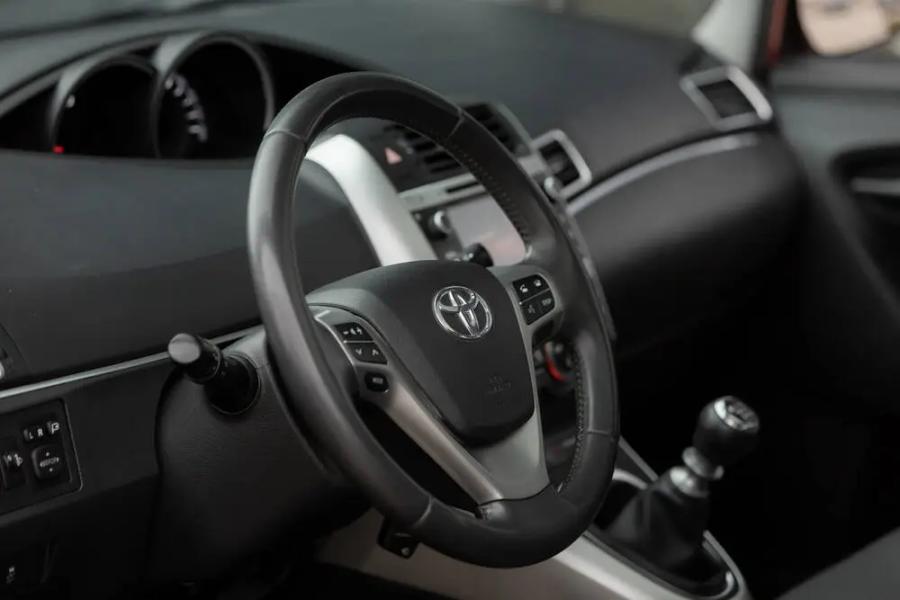 Toyota Verso 2014 Jelgava, ar dzinēja tilpumu 1.60 L un nobraukumu 195 tūkst. km par 6990 €, foto 15 vietnē AUTOMOTO.COM.LV