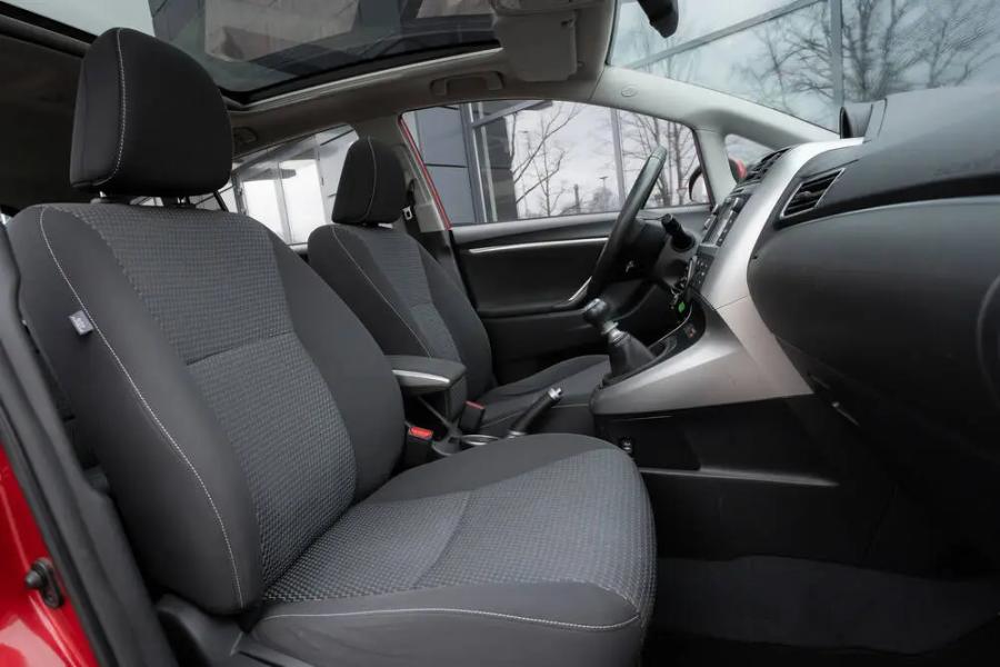 Toyota Verso 2014 Jelgava, ar dzinēja tilpumu 1.60 L un nobraukumu 195 tūkst. km par 6990 €, foto 20 vietnē AUTOMOTO.COM.LV