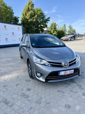 Toyota Verso 2014 in Taurage, with an engine capacity of 1.60 L and mileage of 294 thousand km for 6200 €, photo  on AUTOMOTO.COM.LV
