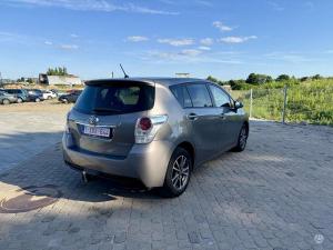 Toyota Verso 2014 in Taurage, with an engine capacity of 1.60 L and mileage of 294 thousand km for 6200 €, photo 5 on AUTOMOTO.COM.LV