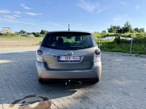 Toyota Verso 2014 Tauragė, ar dzinēja tilpumu 1.60 L un nobraukumu 294 tūkst. km par 6200 €, foto 5 vietnē AUTOMOTO.COM.LV