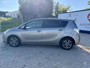 Toyota Verso 2014 in Taurage, with an engine capacity of 1.60 L and mileage of 294 thousand km for 6200 €, photo 8 on AUTOMOTO.COM.LV