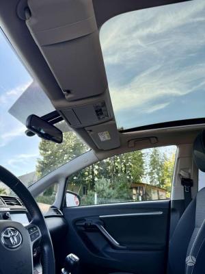 Toyota Verso 2014 in Taurage, with an engine capacity of 1.60 L and mileage of 294 thousand km for 6200 €, photo 15 on AUTOMOTO.COM.LV