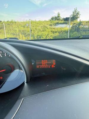 Toyota Verso 2014 in Taurage, with an engine capacity of 1.60 L and mileage of 294 thousand km for 6200 €, photo 19 on AUTOMOTO.COM.LV