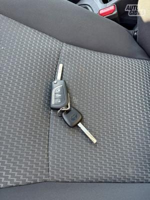 Toyota Verso 2014 in Taurage, with an engine capacity of 1.60 L and mileage of 294 thousand km for 5500 €, photo 21 on AUTOMOTO.COM.LV