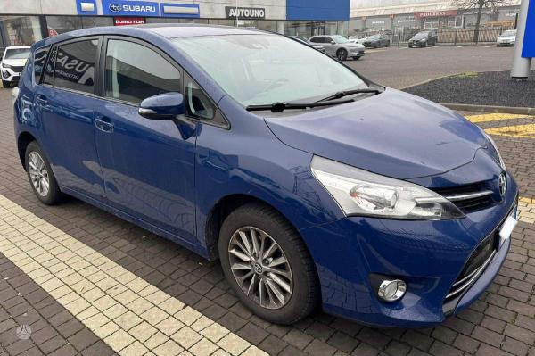 Toyota Verso 2017 Viļņa, ar dzinēja tilpumu 1.60 L un nobraukumu 130 tūkst. km par 12999 €, foto 3 vietnē AUTOMOTO.COM.LV