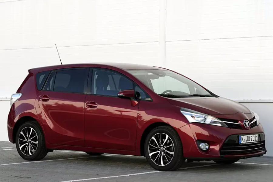 Toyota Verso 2017 Rīga, ar dzinēja tilpumu 1.60 L un nobraukumu 167 tūkst. km par 7900 €, foto 9 vietnē AUTOMOTO.COM.LV