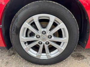 Sarkans Toyota Verso 2011 Jurbarkas, ar dzinēja tilpumu 2.00 L un nobraukumu 261 tūkst. km par 4350 €, foto 21 vietnē AUTOMOTO.COM.LV