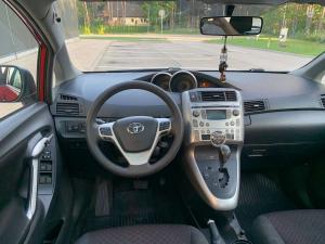 Sarkans Toyota Verso 2011 Rīga, ar dzinēja tilpumu 1.80 L un nobraukumu 230 tūkst. km par 5500 €, foto 10 vietnē AUTOMOTO.COM.LV