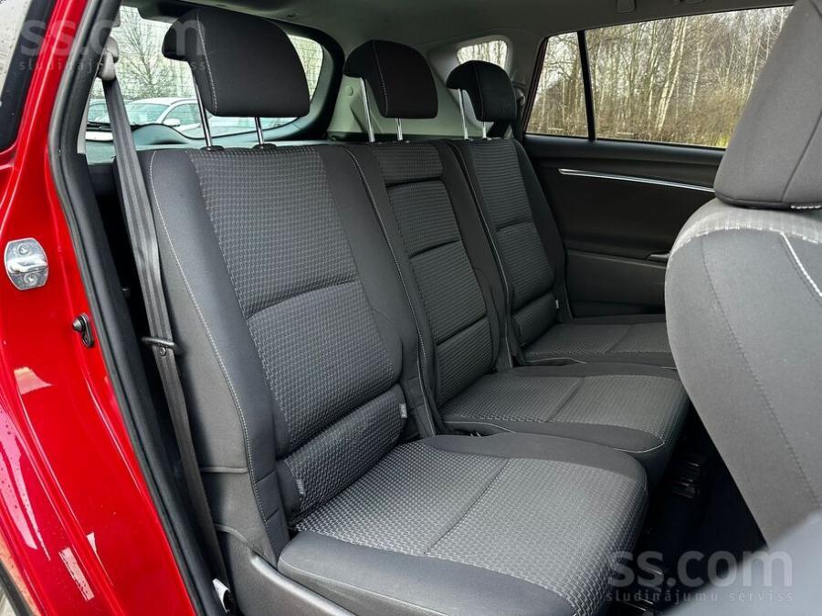 Sarkans Toyota Verso 2014 Jelgava, ar dzinēja tilpumu 1.60 L un nobraukumu 0 tūkst. km par 7290 €, foto 12 vietnē AUTOMOTO.COM.LV