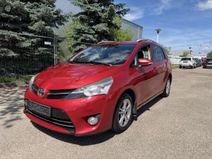 Red Toyota Verso 2014 in Marijampole, with an engine capacity of 1.60 L and mileage of 151 thousand km for 4650 €, photo  on AUTOMOTO.COM.LV