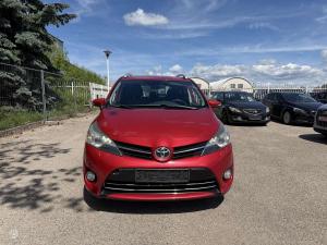 Red Toyota Verso 2014 in Marijampole, with an engine capacity of 1.60 L and mileage of 151 thousand km for 4650 €, photo 3 on AUTOMOTO.COM.LV