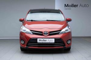 Sarkans Toyota Verso 2013 Peetri, ar dzinēja tilpumu 2.00 L un nobraukumu 174 tūkst. km par 10850 €, foto 4 vietnē AUTOMOTO.COM.LV