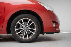 Sarkans Toyota Verso 2013 Peetri, ar dzinēja tilpumu 2.00 L un nobraukumu 174 tūkst. km par 10850 €, foto 15 vietnē AUTOMOTO.COM.LV