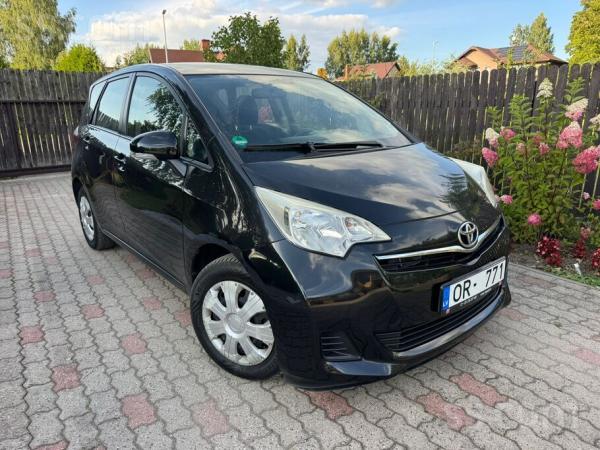 Toyota Verso-S 2011 Ogre vietnē Melns Toyota Verso-S 2011 Ogre, ar dzinēja tilpumu 1.30 L un nobraukumu 131 tūkst. km par 5950 €, foto 1 vietnē AUTOMOTO.COM.LV