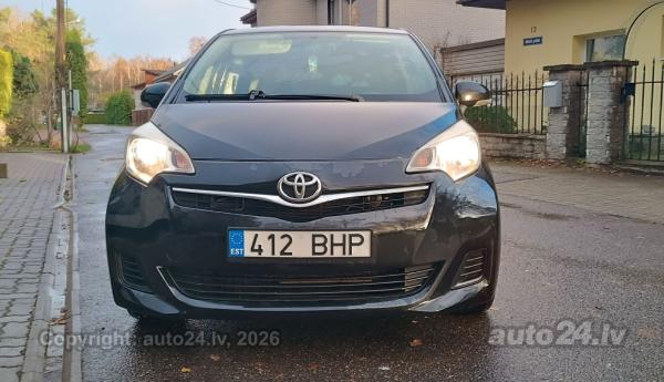 Melns Toyota Verso-S 2012 Tallina, ar dzinēja tilpumu 1.30 L un nobraukumu 340 tūkst. km par 1900 €, foto 2 vietnē AUTOMOTO.COM.LV