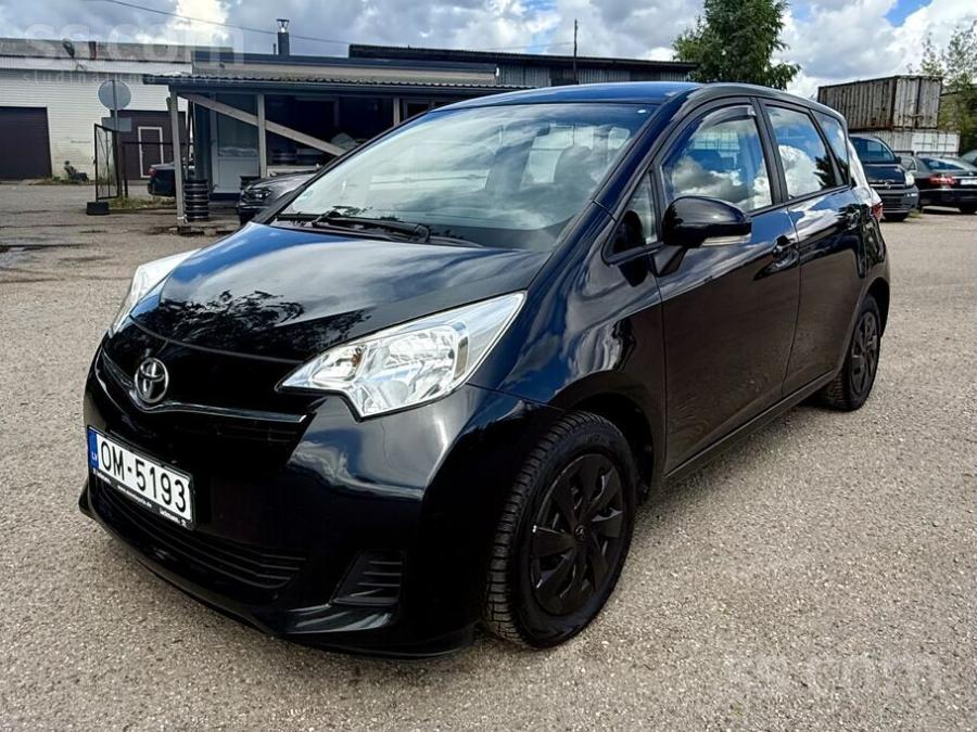 Melns Toyota Verso-S 2012 Rīga, ar dzinēja tilpumu 1.30 L un nobraukumu 0 tūkst. km par 4990 €, foto 1 vietnē AUTOMOTO.COM.LV