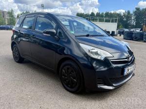 Melns Toyota Verso-S 2012 Rīga, ar dzinēja tilpumu 1.30 L un nobraukumu 0 tūkst. km par 4990 €, foto 3 vietnē AUTOMOTO.COM.LV