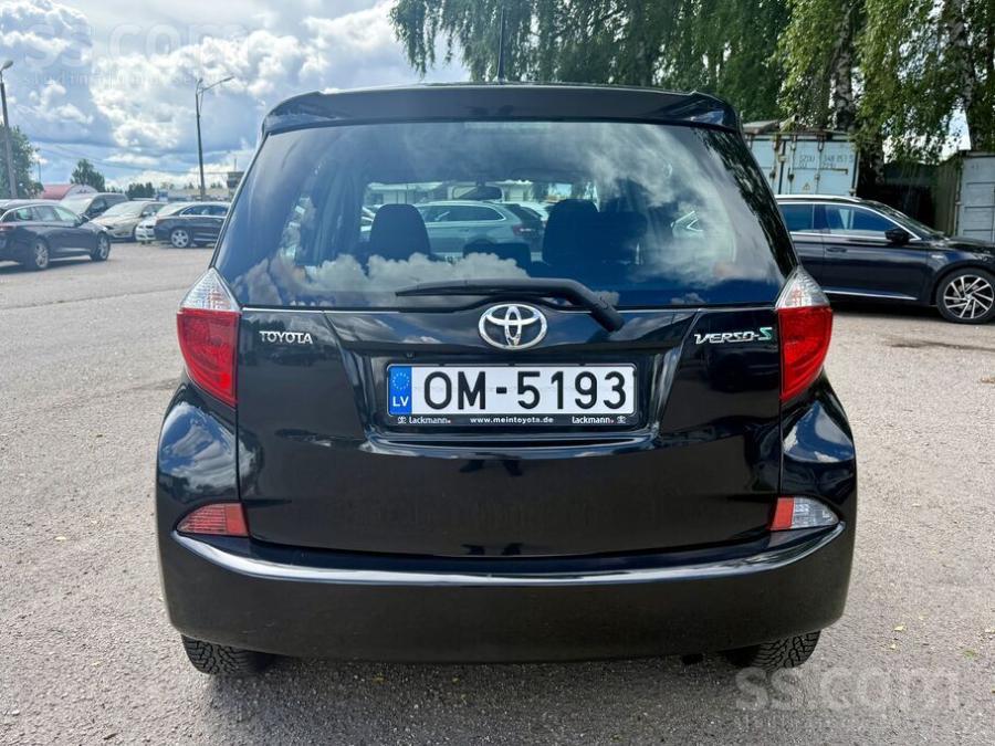 Melns Toyota Verso-S 2012 Rīga, ar dzinēja tilpumu 1.30 L un nobraukumu 0 tūkst. km par 4990 €, foto 5 vietnē AUTOMOTO.COM.LV